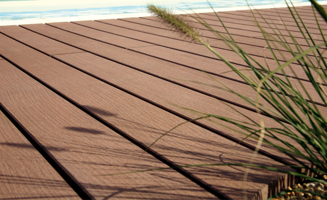 Megawood-Terrassensysteme | Hundsdorfer Holzbau